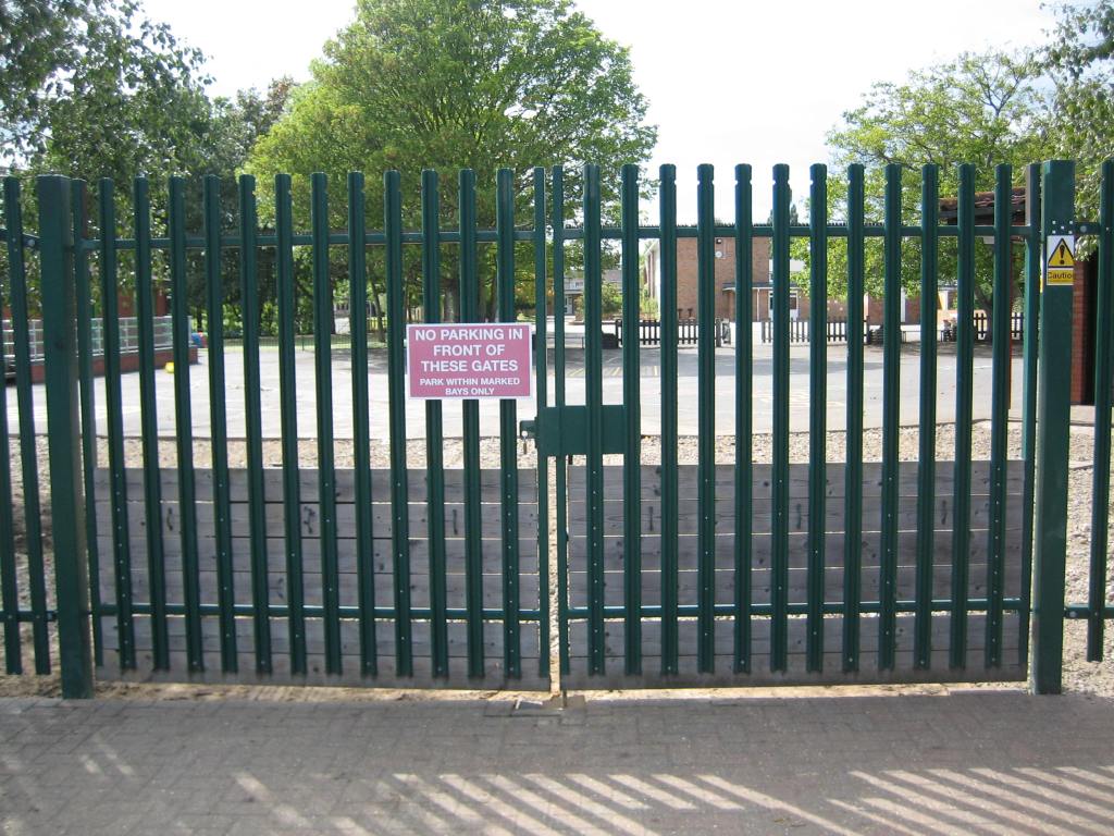 Gates - Barnes Brothers Fencing