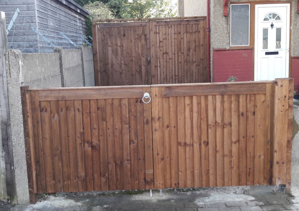 Gates - Barnes Brothers Fencing